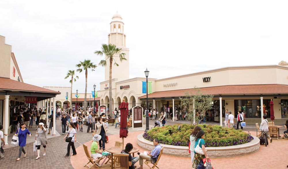 Do Business at Ami Premium Outlets®, a Simon Property.