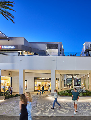Leasing & Advertising at Fashion Valley™ , a SIMON Center