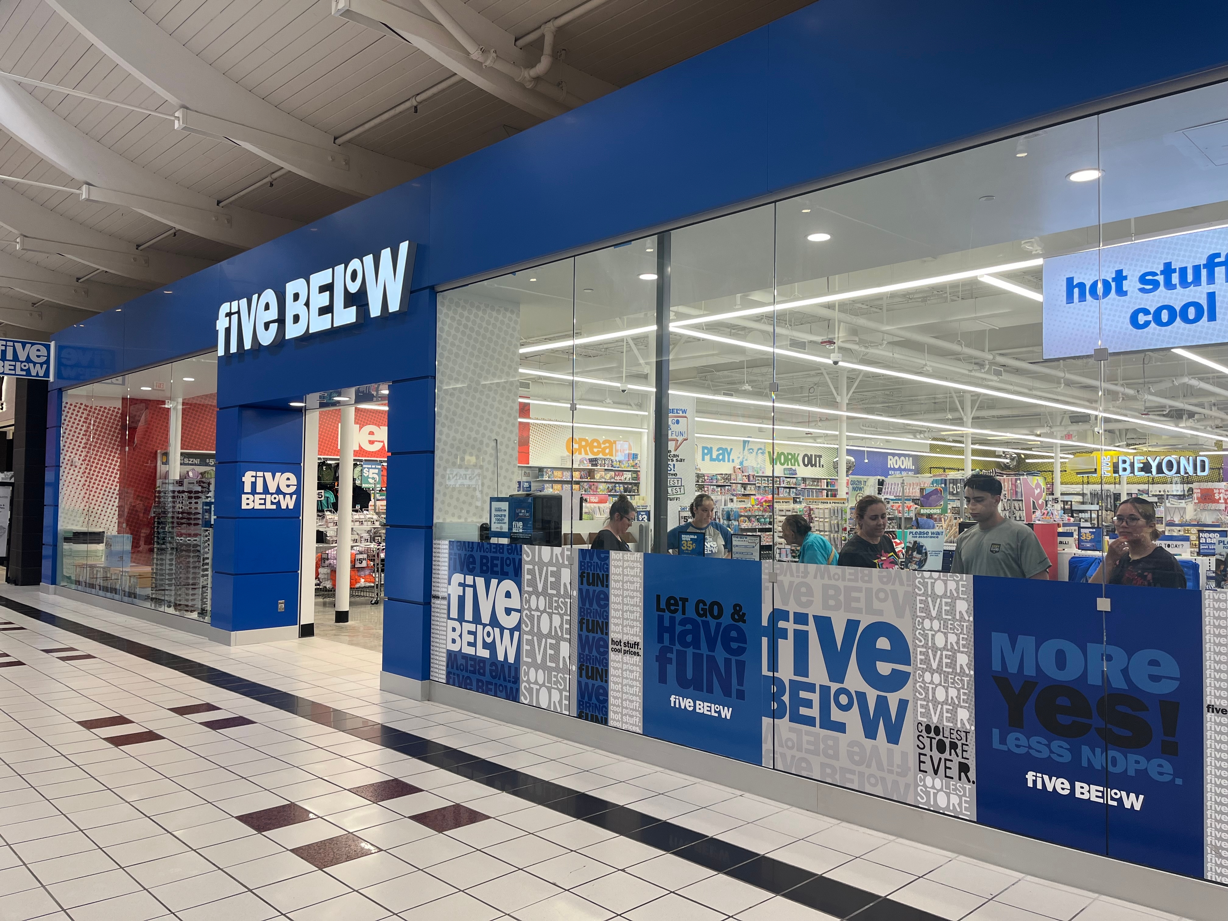 About Auburn Mall, Including Our Address, Phone Numbers & Directions ...