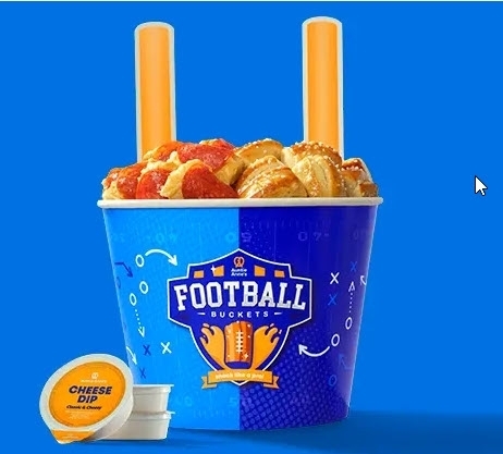 Snack like a Pro from Auntie Anne's and Cinnabon Cafe at Cielo Vista ...